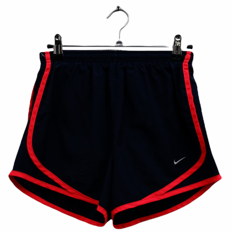 Nike – Fashion Rerun Vintage